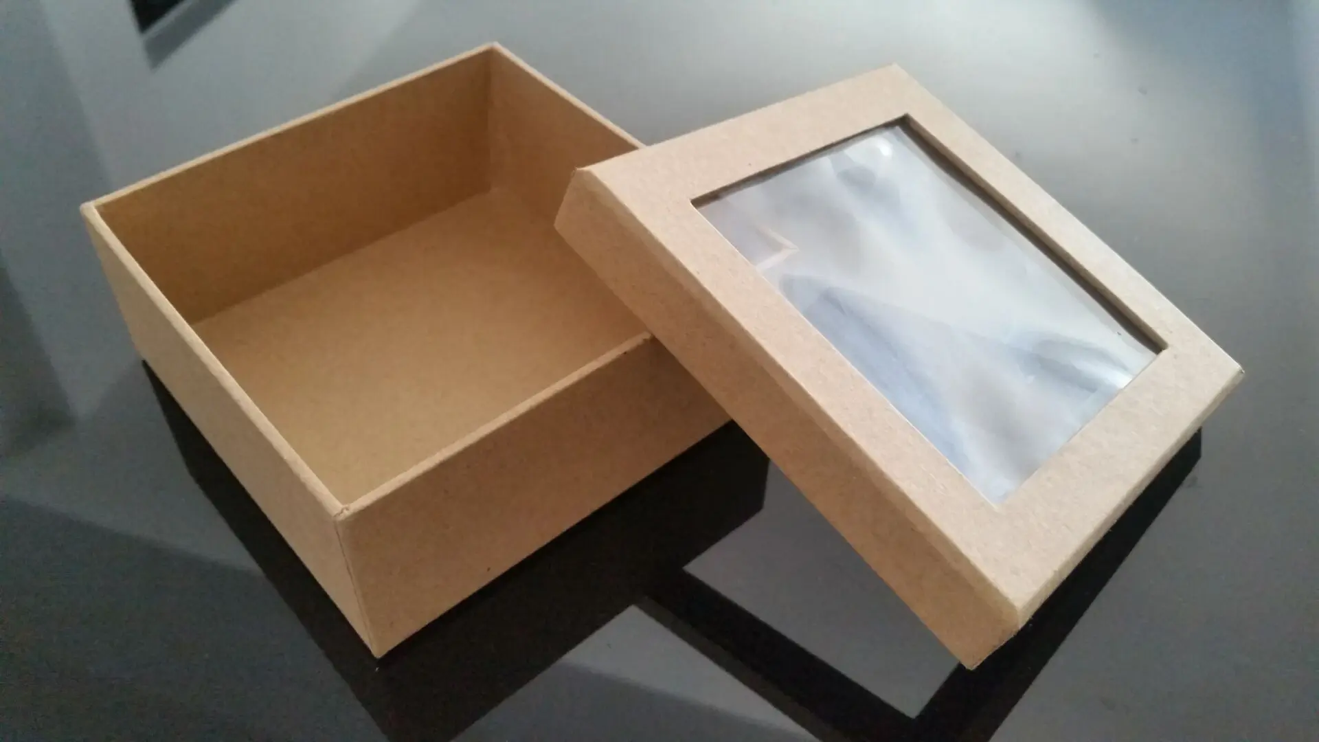 Gift Boxes with Clear Lids Wholesale Packaging Solutions